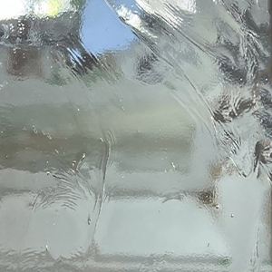 Seedy Reamy Glass: Mesmerizing Visuals & Unique Texture